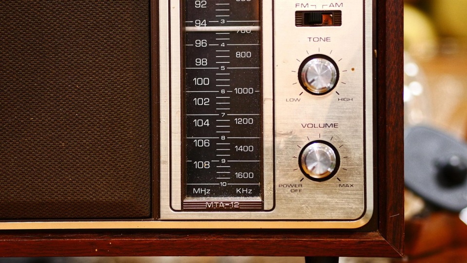 ¿Qué significa KHz (Kilohertz)? - Glosario de términos básicos de ...